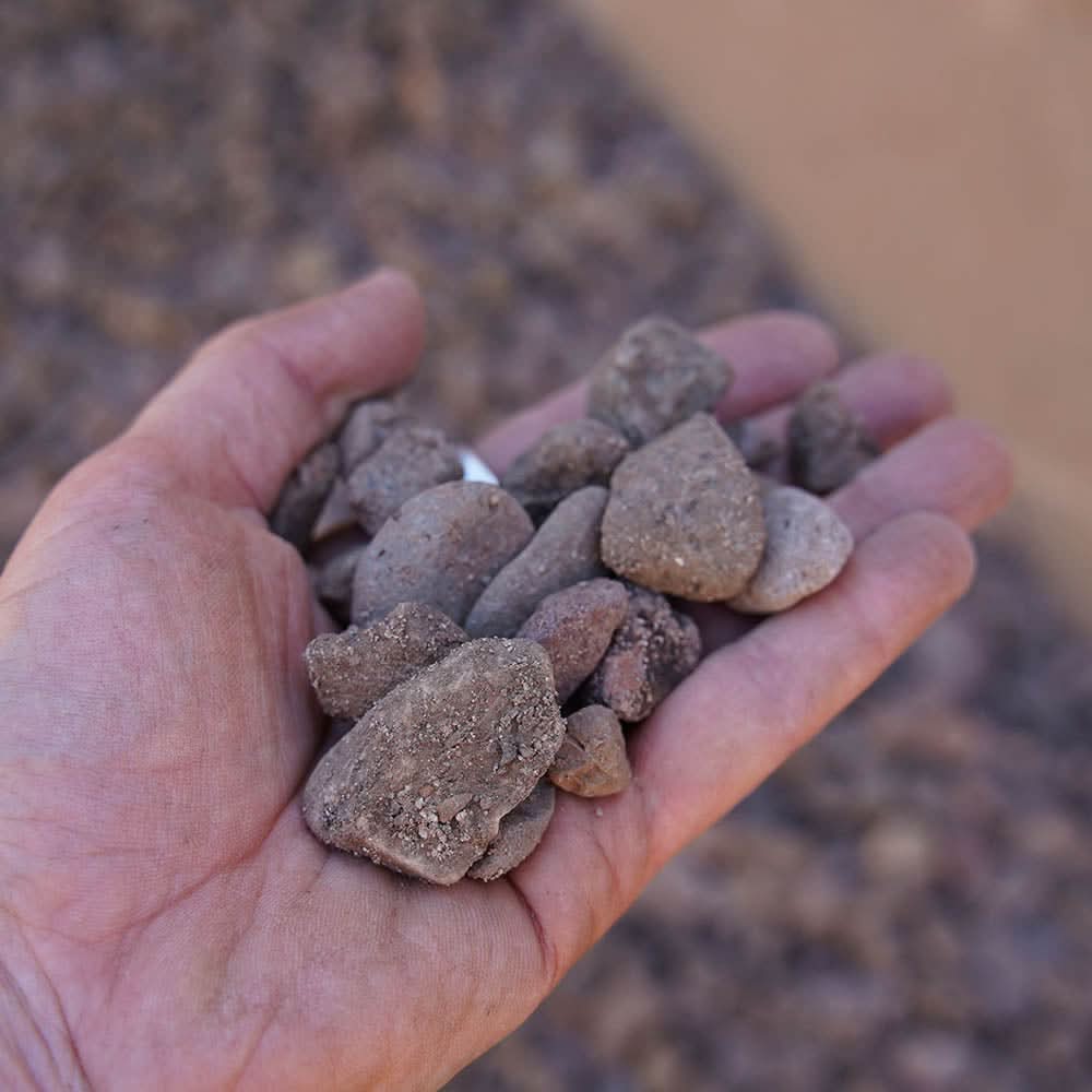 NEPEAN RIVER PEBBLES 20MM TONNE — Ace Landscapes Supplies