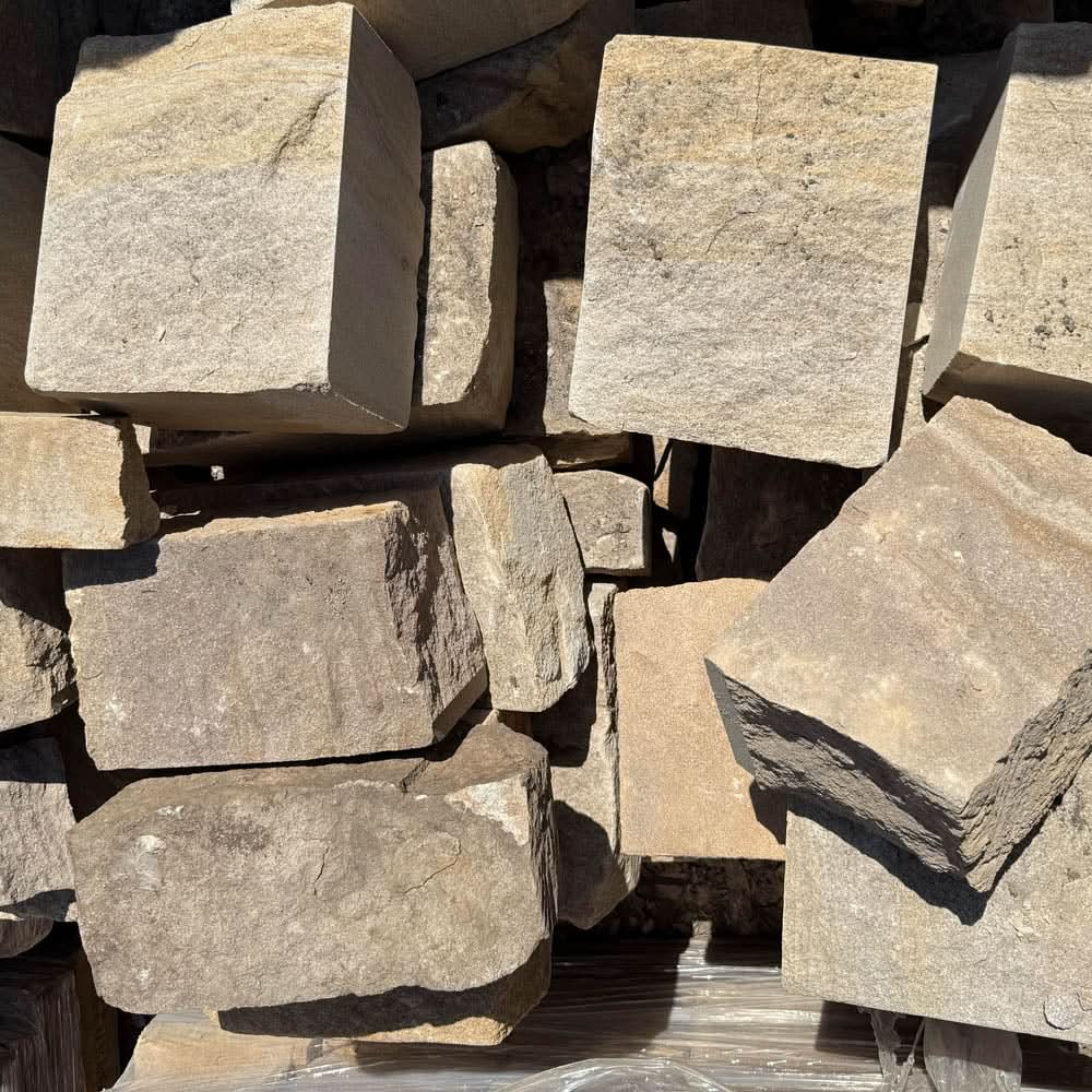 SANDSTONE BALLAST SQUARED M2